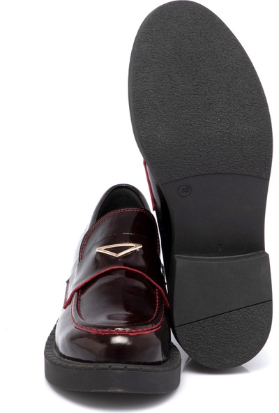 Tergan Bordo Rugan Deri Kadın Ayakkabı 65803F14