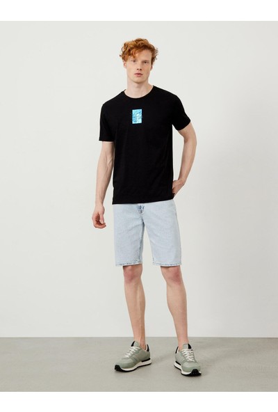 Xint Pamuk Regular Fit Denim Şort Xint Pamuk Regular Fit Denim Şort