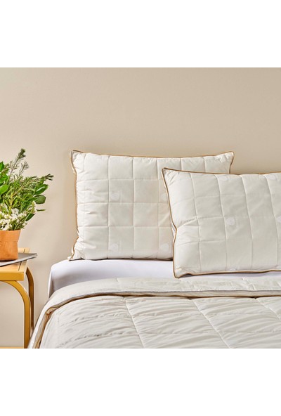 Linens Wooly Yün Yastık Standart