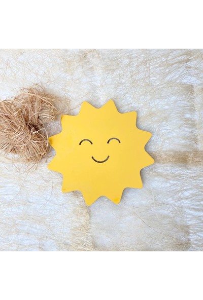 Bon Chic Baby Gülen Güneş Aydınlatma Bon Chic Baby Gülen Güneş Aydınlatma