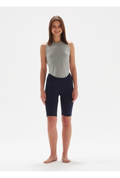 Comm-Ci Yuvarlak Yaka Gri Kadın Bluz 1086 Gri Bluz Comm-Ci Yuvarlak Yaka Gri Kadın Bluz 1086 Gri Bluz