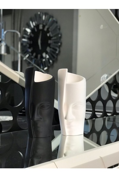 Edda DSG Tek Yüz Vazo 2'li Siyah Beyaz Edda DSG Tek Yüz Vazo 2'li Siyah Beyaz