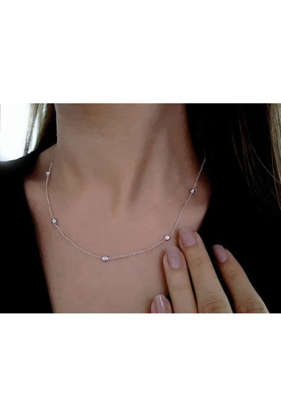 ZYC Zirkon Sıralı Taşlı 925 Ayar Gümüş Kolye