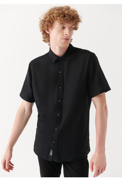 Mavi Tek Cepli Siyah Gömlek