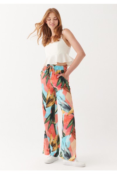 Mavi Yaprak Baskılı Pantolon Mavi Yaprak Baskılı Pantolon