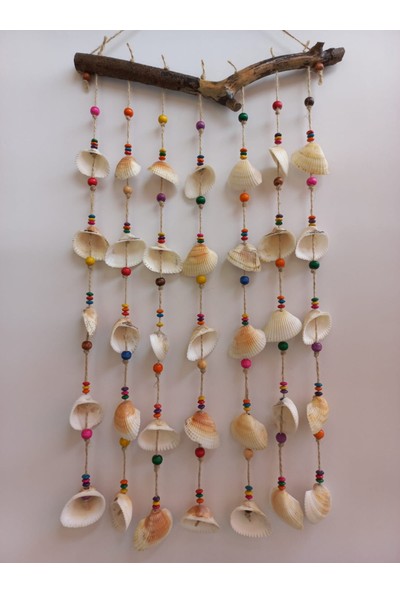 Emily Samy 7'li Renkli Temalı Boncuklu Deniz Kabuğu Figürlü Rüzgar Gülü Emily Samy 7'li Renkli Temalı Boncuklu Deniz Kabuğu Figürlü Rüzgar Gülü