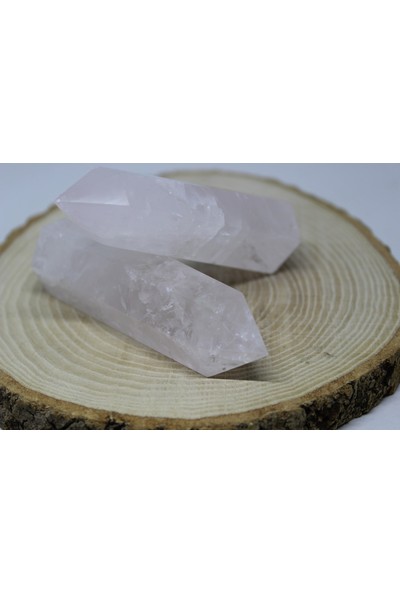 Pembe Kuvars Taşı Piramit Uçlu (90-99GRAM) Pembe Kuvars Taşı Piramit Uçlu (90-99GRAM)