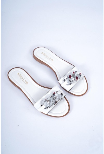 Kobal Business Bayan Beyaz Zincir Detaylı Düz Terlik Kobal Business Bayan Beyaz Zincir Detaylı Düz Terlik