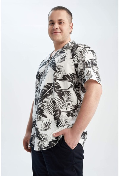 DeFacto Regular Fit Apaş Yaka Desenli Kısa Kollu GÖMLEK Y3648AZ22HS DeFacto Regular Fit Apaş Yaka Desenli Kısa Kollu GÖMLEK Y3648AZ22HS