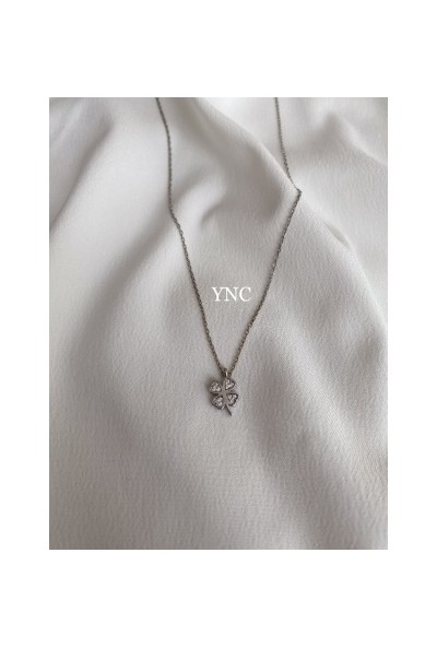 YNC Fashion 925 Ayar Gümüş Zirkon Taşlı Yonca Kolye YNC Fashion 925 Ayar Gümüş Zirkon Taşlı Yonca Kolye