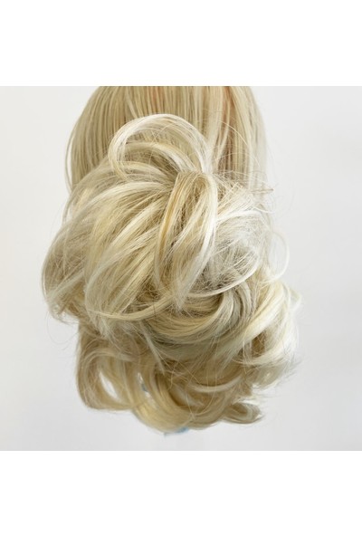 Prenses Peruk Platin Sarısı Işıltılı Lastikli Topuz Modeli Prenses Peruk Platin Sarısı Işıltılı Lastikli Topuz Modeli