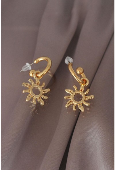 Moco Yeni Sezon Gold Renk Güneş Tasarımlı Küpe