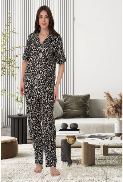 Effortt Kahverengi Leopar Desenli Kısa Kol Kadın Pijama Takımı Effortt Kahverengi Leopar Desenli Kısa Kol Kadın Pijama Takımı