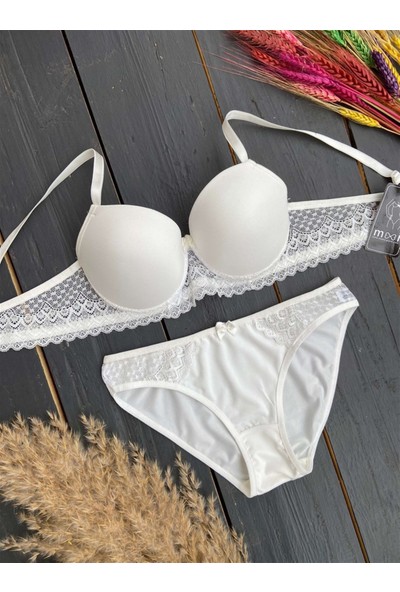 Kadın Ekru Dolgulu Sütyn Takımı