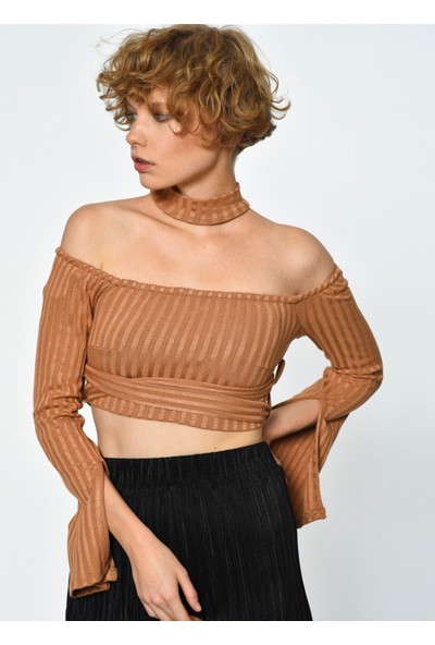 Lavish Alice Camel Bluz