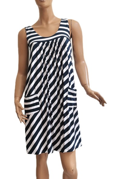 Boutiqua Büyük Beden Verev Çizgili Cepli Elbise Boutiqua Büyük Beden Verev Çizgili Cepli Elbise