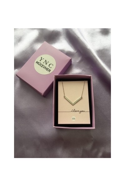 YNC Mücevher 925 Ayar Gümüş V Kolye YNC Mücevher 925 Ayar Gümüş V Kolye