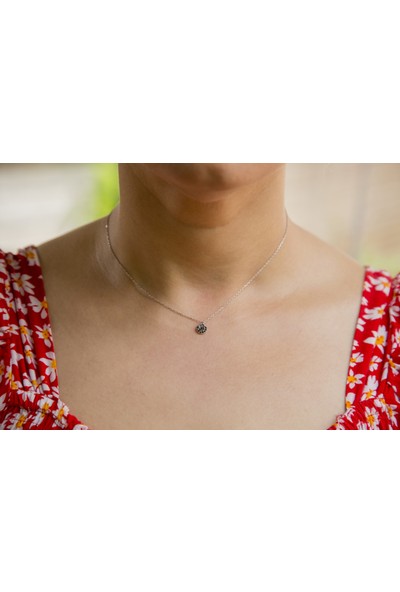 Ezila Silver Siyah Taşlı Kolye