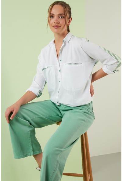 Lela Oversize Sırtı Çizgi Detaylı % 100 Pamuk Gömlek Bayan Gömlek 51427653 Lela Oversize Sırtı Çizgi Detaylı % 100 Pamuk Gömlek Bayan Gömlek 51427653