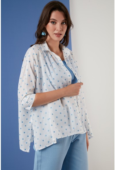 Lela Rahat Kesim Yıldız Desenli Truvakar Kol % 100 Pamuk Gömlek Bayan Gömlek 6058192 Lela Rahat Kesim Yıldız Desenli Truvakar Kol % 100 Pamuk Gömlek Bayan Gömlek 6058192