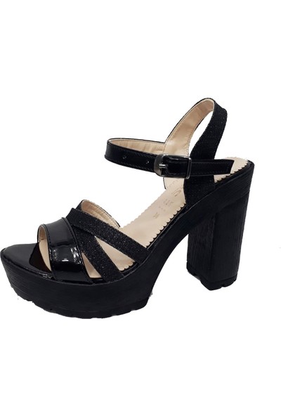 Selfie 4293 Rugan Simli Platform Topuk Fashion Kadın Sandalet Selfie 4293 Rugan Simli Platform Topuk Fashion Kadın Sandalet