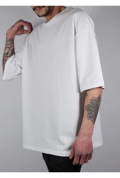 Molly Tekstil Molly-Beyaz Oversize T-Shirt Molly Tekstil Molly-Beyaz Oversize T-Shirt