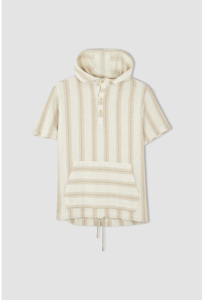 DeFacto Regular Fit Kapüşonlu Çizgi Desenli Kısa Kollu Gömlek X9559AZ22HS DeFacto Regular Fit Kapüşonlu Çizgi Desenli Kısa Kollu Gömlek X9559AZ22HS