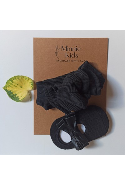 Minnie Kids Ribana Bandana ve Babet Çorap Seti Minnie Kids Ribana Bandana ve Babet Çorap Seti