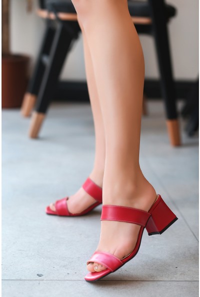 Gülseç Store Asper Kırmızı Cilt Topuklu Terlik Gülseç Store Asper Kırmızı Cilt Topuklu Terlik