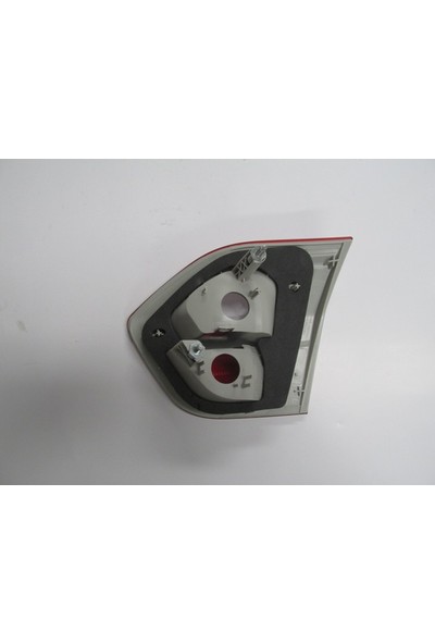 Renault Renault Fluence- 09/16; Iç Stop Lambası Sol Kırmızı/beyaz (MARS)-265550041R Renault Renault Fluence- 09/16; Iç Stop Lambası Sol Kırmızı/beyaz (MARS)-265550041R