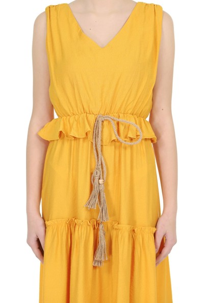 Sarı V Yaka Katlı Elbise