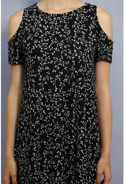 Siyah Omuz Detaylı Desenli Elbise