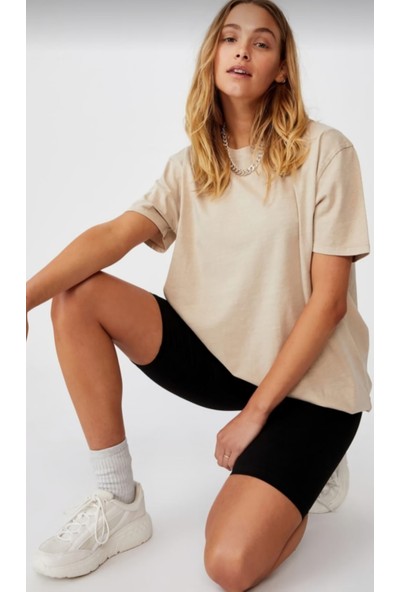 Erdil Giyim Kadın Yüksek Bel Fitilli Spor Şort Tayt Erdil Giyim Kadın Yüksek Bel Fitilli Spor Şort Tayt