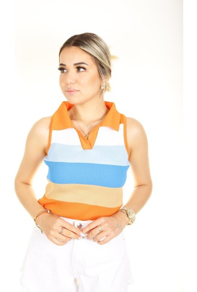 Özlem Üçgül Robin Renkli Gömlek Yakalı Kolsuz Body