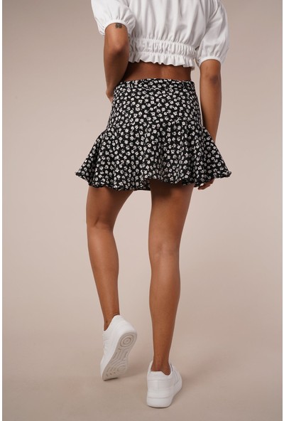 Siyah Desenli Şort Etek