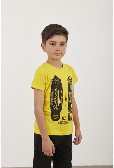 Çetinkaya Massa Çocuk Sıfır Yaka Kısa Kol T-Shirt Sarı Çetinkaya Massa Çocuk Sıfır Yaka Kısa Kol T-Shirt Sarı