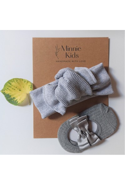 Minniekids Ribana Bandana ve Babet Çorap Seti Minniekids Ribana Bandana ve Babet Çorap Seti