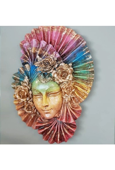 Le Atölye Kadın Mask Polyester Duvar Panosu