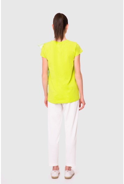 GIZIA Pilise Yaka Detaylı Nakış Işlemeli Yeşil T-Shirt