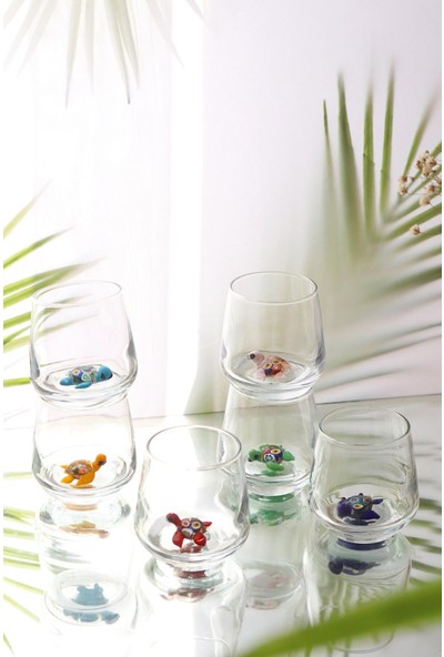 Murano Cam Kaplumbağa Figürlü 6'lı Kahve Yanı Su Bardağı Murano Cam Kaplumbağa Figürlü 6'lı Kahve Yanı Su Bardağı