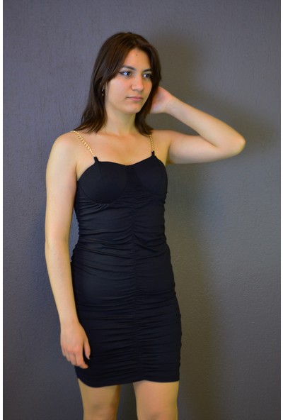 Kadın Zincir Askılı Siyah Elbise