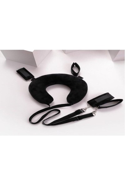 Heleni Fantezi Bdsm Yumuşak Boyun Destekli Esaret El Ayak Kelepçe Seti Heleni Fantezi Bdsm Yumuşak Boyun Destekli Esaret El Ayak Kelepçe Seti