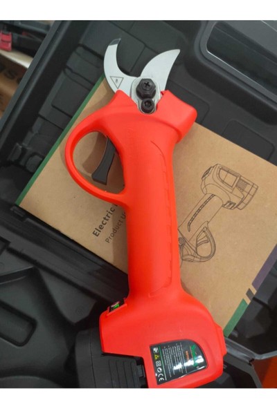 Sujineng WS-032 2,6AH Akülü Budama Makası 3 Akülü Özel! Sujineng WS-032 2,6AH Akülü Budama Makası 3 Akülü Özel!