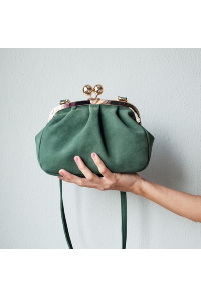 Filiz Engin Deri Metal Klipsli Mini Çanta Filiz Engin Deri Metal Klipsli Mini Çanta