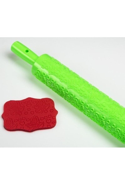 Piyop Kalpli Çiçek Desenli Merdane Yeşil 25 cm Piyop Kalpli Çiçek Desenli Merdane Yeşil 25 cm