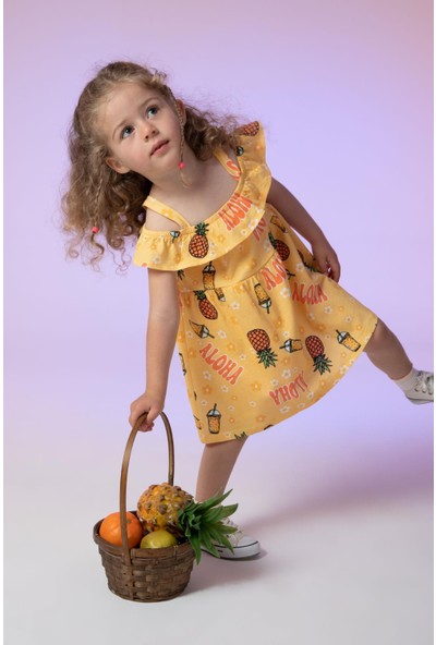 DeFacto Kız Bebek Meyve Desenli Regular Fit Omuzu Açık Askılı Elbise X8921A222SM