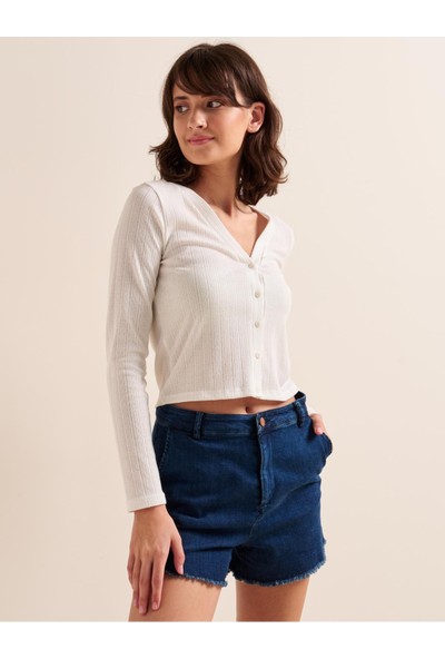 Kadın Beyaz Dar Kesim V Yaka Uzun Kollu Örme Hırka