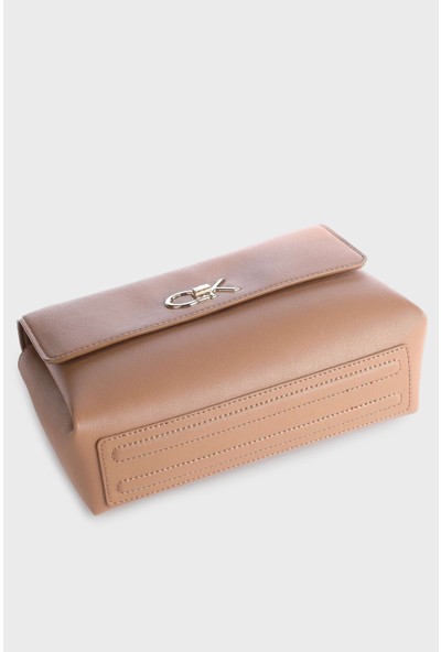 Calvin Klein Logolu Zincir Askılı Çanta Bayan Çanta K60K609624 Gez