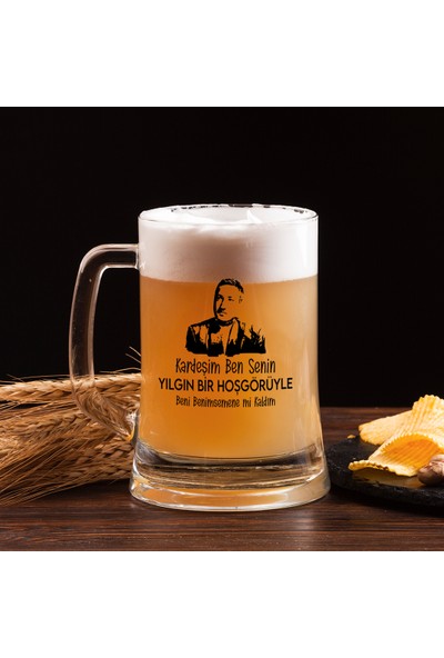 Yılgın Bir Hoşgörüyle – Kulplu Bira Bardağı Yılgın Bir Hoşgörüyle – Kulplu Bira Bardağı