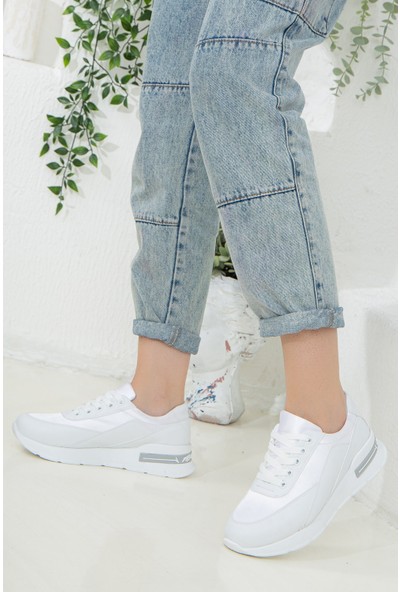 Dilimler Ayakkabı Saten Cilt Bağcıklı Beyaz Kadın Spor Ayakkabı Dilimler Ayakkabı Saten Cilt Bağcıklı Beyaz Kadın Spor Ayakkabı